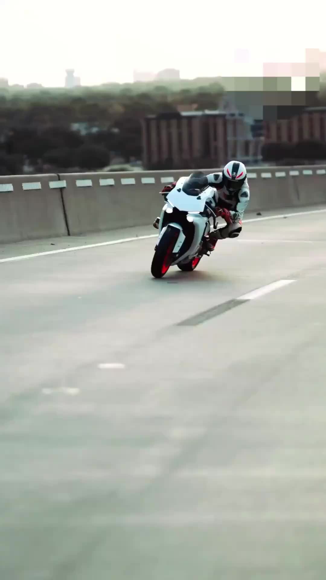 Мотоциклы | Бесконечно стильно! Какой звук выхлопа - мечта! #yamahar1 # ...