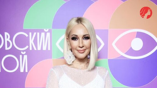 Wday.ru | 52-летняя Лера Кудрявцева в «ядовитом» бикини показала подтянутый бюст | Дзен