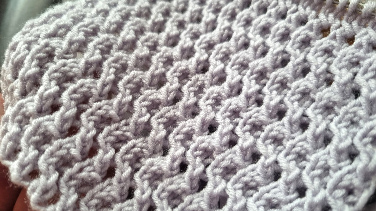 Несколько летних вариантов джемперов и пуловеров. Вариант, связанный ...