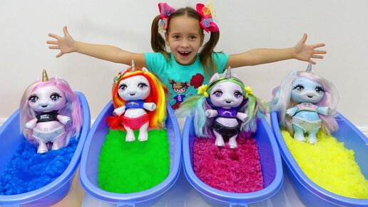 София как Мама и Куклы Единорожки, Sofia pretend play with Dolls and Toys for Girls | Funny ...