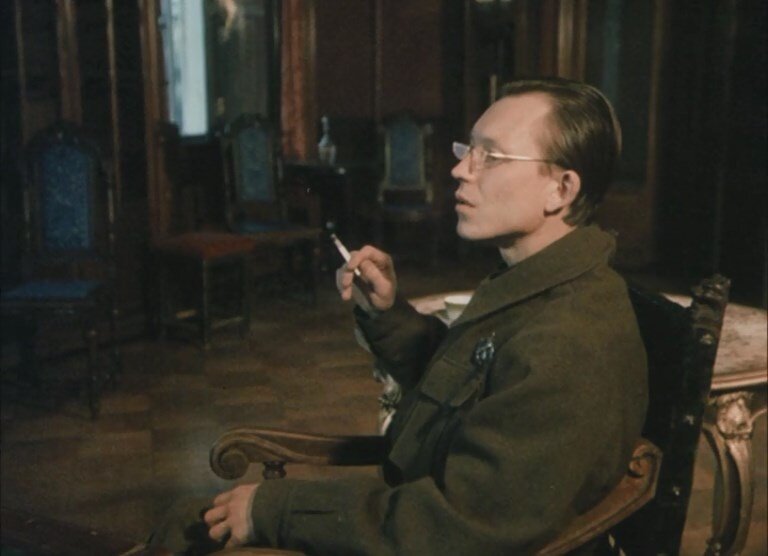 «Чекист» (1992) – как расстреливали студенточек — Teletype