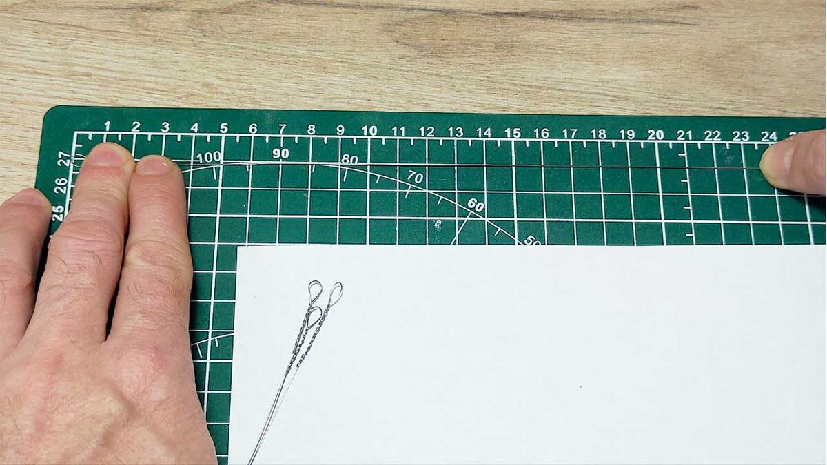 Поводки на ЩУКУ без каких либо станков. Делаются быстро и стоят дешевле ...