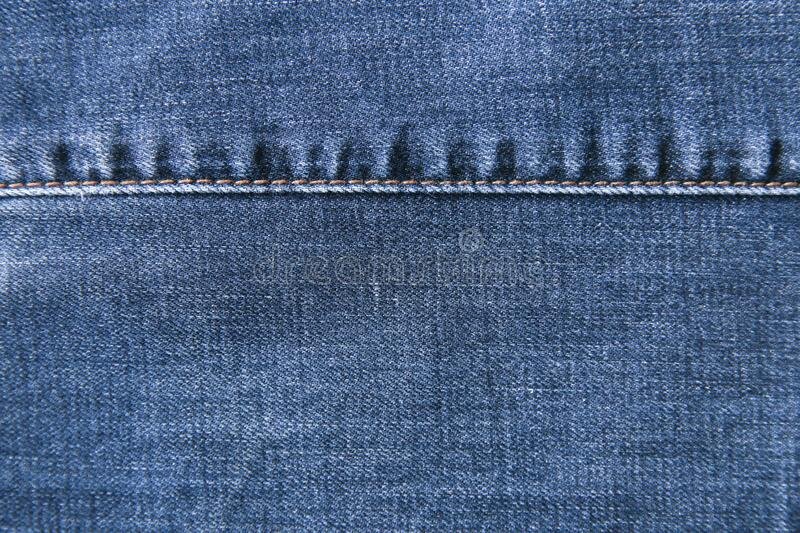 ПЕРЕДЕЛКИ со старыми рваными ДЖИНСАМИ! Посмотрите ЛАЙФХАКИ с их ...