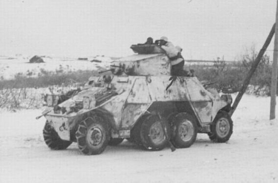 ADGZ – уникальный австрийский бронеавтомобиль без кормы, успевший ...