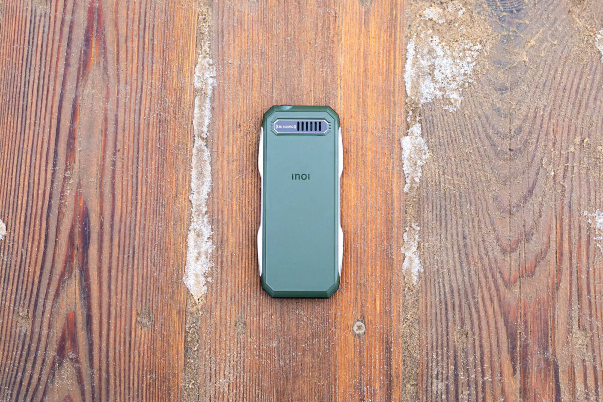 Обзор телефона INOI 244Z. Настоящий военный гаджет или попытка ...