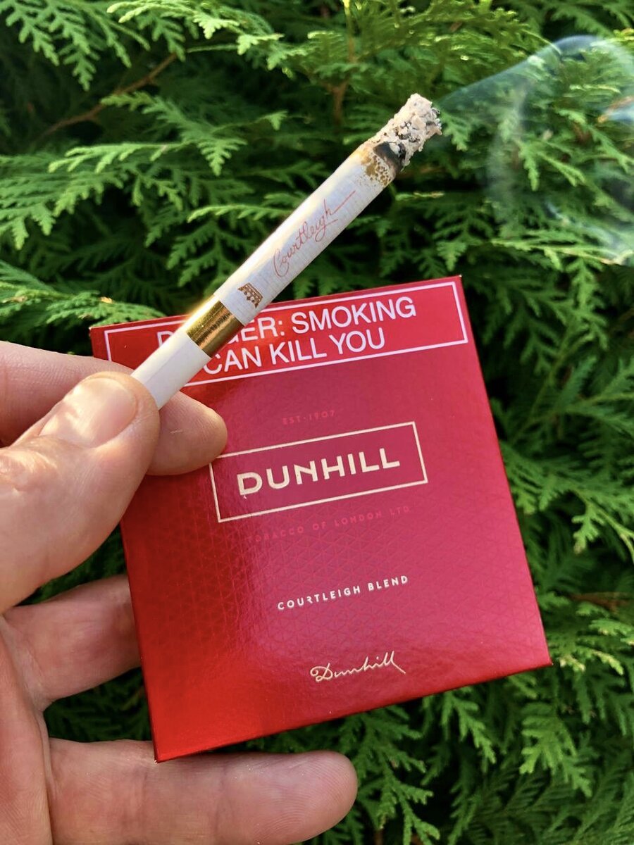 Легендарная марка сигарет, которую мы курили в лихие 90-е: их до сих ...