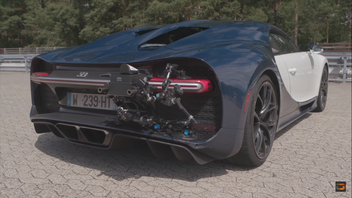 Как снимали разгон Bugatti Chiron до 400 км/ч? | AutoTrend | Дзен