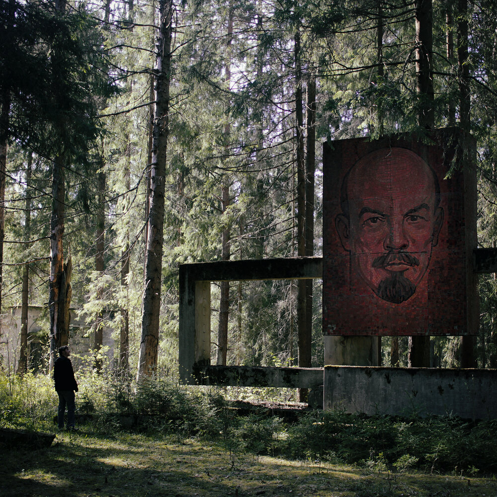 Цветы на руинах пионерлагеря. | Ярина Яриловец и ее орхидеи. | Дзен