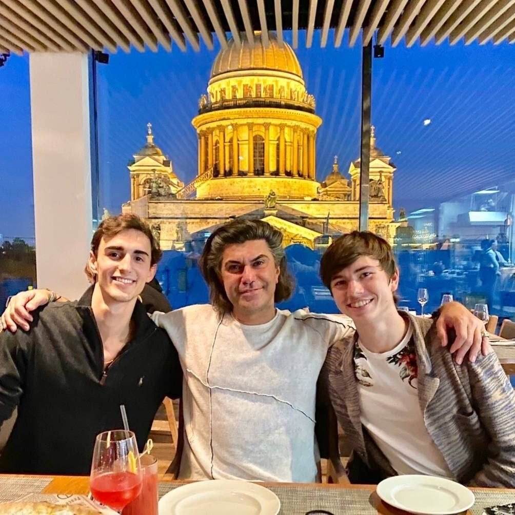 Он тихо, после приветствия говорил: «Возьмите нас!!!» | Николай ...