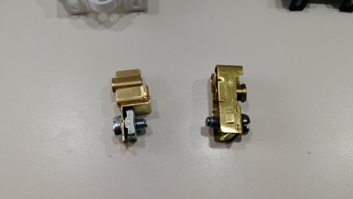 Какую розетку купить. Чем отличается розетка за 100 рублей от розетки ...