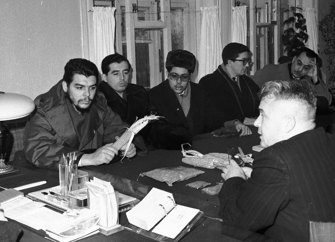 В чем Че Гевара обвинял Хрущева и советскую власть? | НА ГРАНИ ИСТОРИИ ...