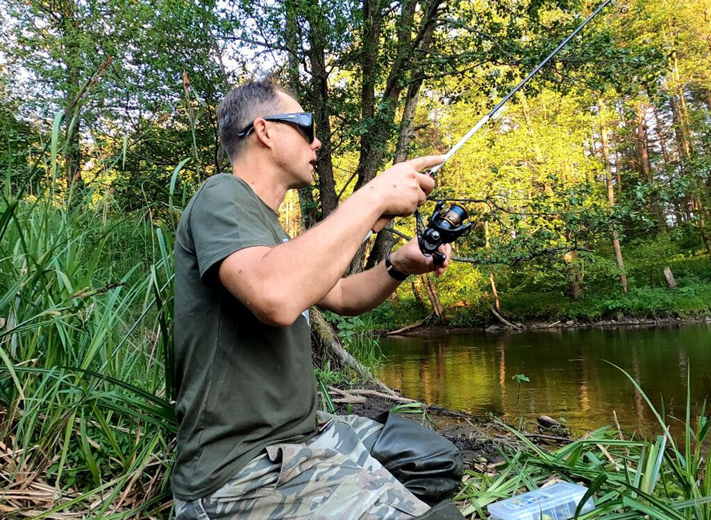 Haira Tiny 33F - уловистая и недорогая приманка для спиннинговой ловли ...