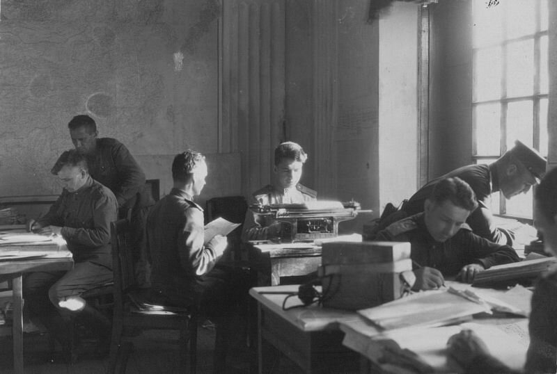 Немецкий урок для полковника Воронова | ТыжИсторик | Дзен