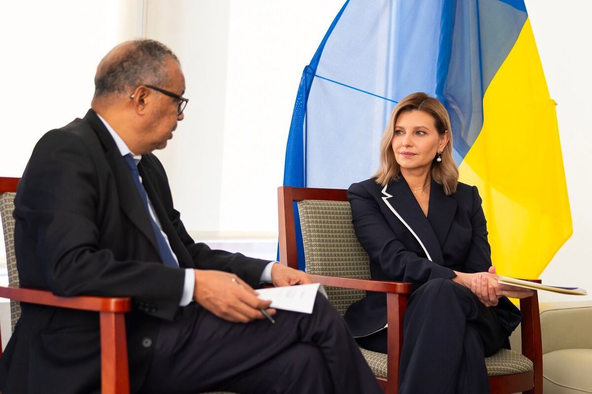 Поездка в США обернулась травмой: Жена Зеленского даже похлопать ему ...