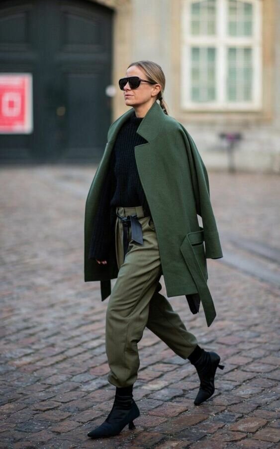 С чем носить остротрендовые брюки карго | MarFashion | Дзен