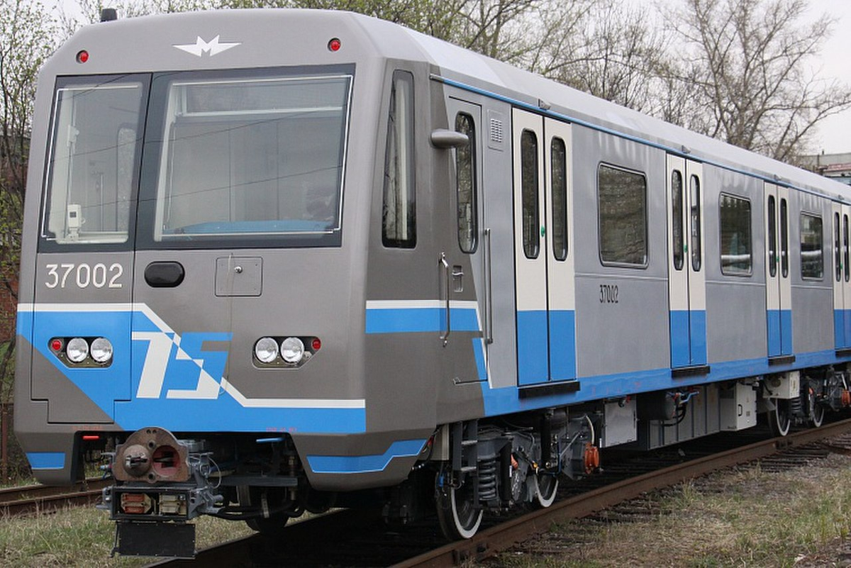 Поезд метро Ока - Обзор и история. С него началась новая эпоха развития вагонов метро для Москвы ...