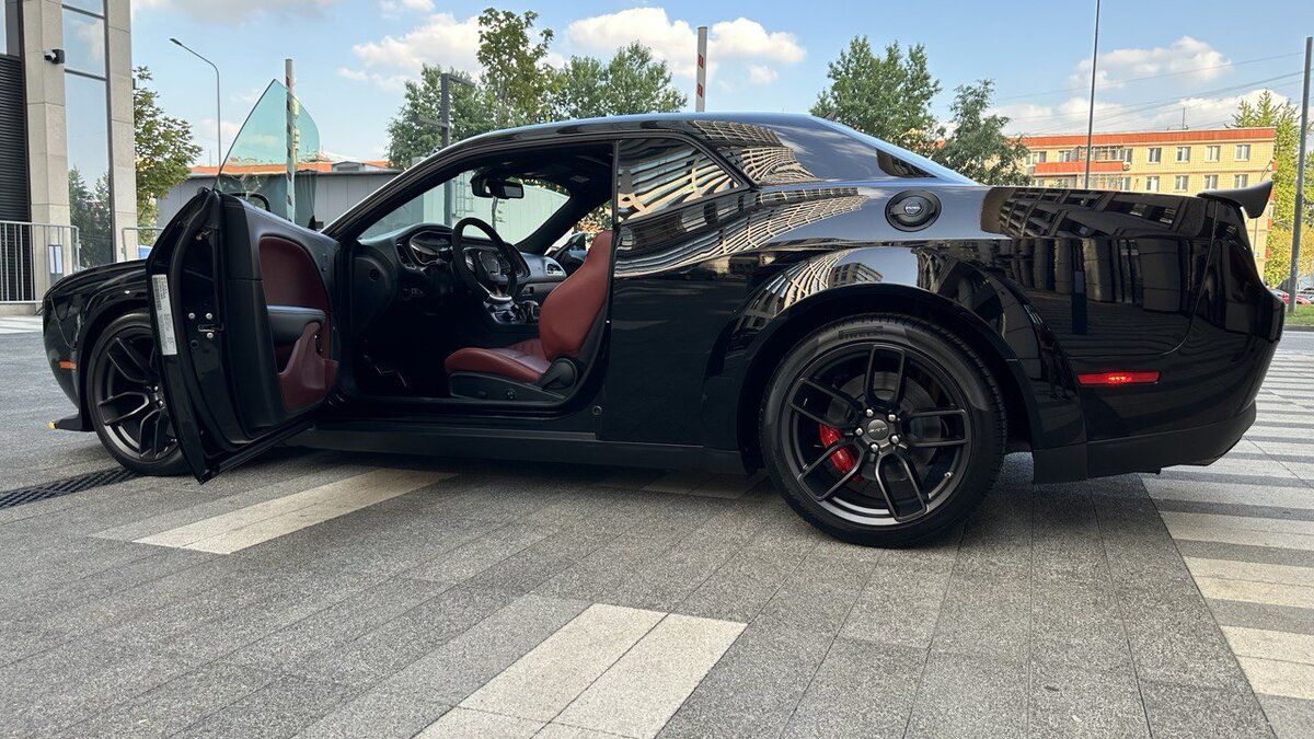 "Dodge Challenger SRT Hellcat – автомобиль, которого я боюсь" | НОВЫЕ ...