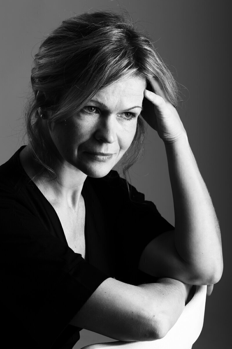 Ночью свекровь подслушивала молодых под дверью | Ольга Брюс | Дзен