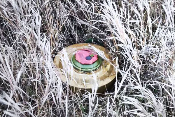 Необычные противотанковые направленные мины PARM (DM12 и DM22) Обзор ...