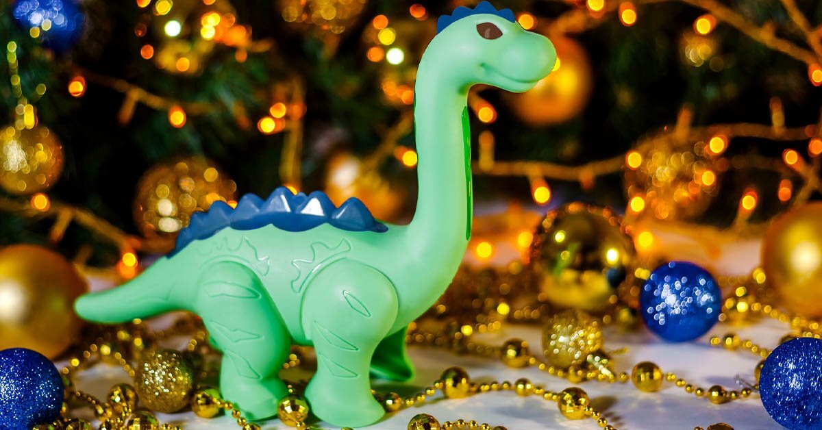 Астрологи рассказали чем не стоит украшать елку в год Зеленого Деревянного Дракона есть