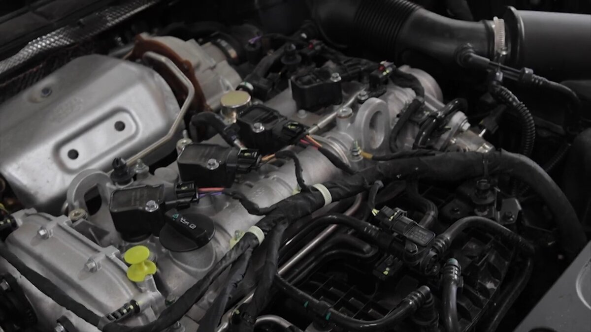 Hongqi H5: кому он здесь нужен, этот краснознамённый седан? | AUTOMPS | Дзен