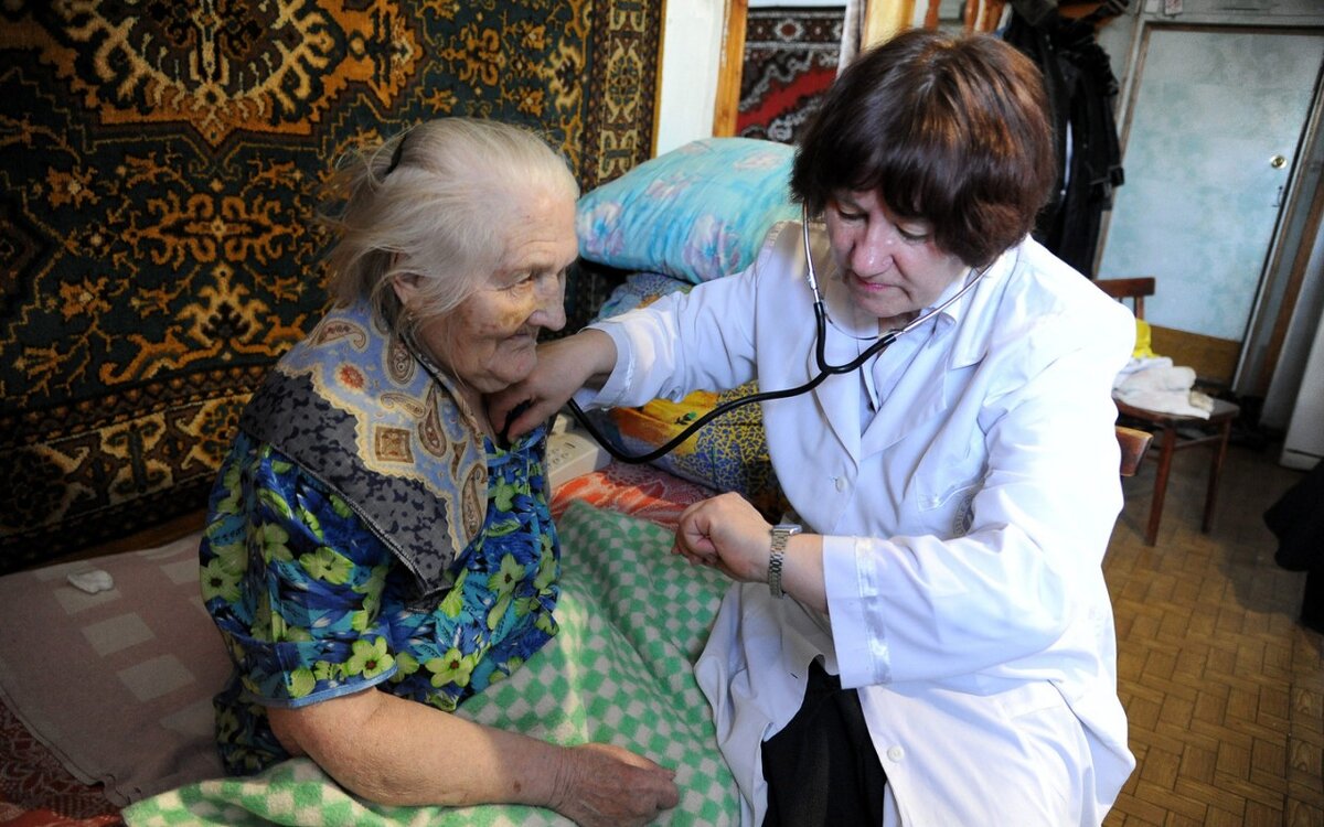Медики не желают лечить пенсионеров и пожилых Медицина не для всех и