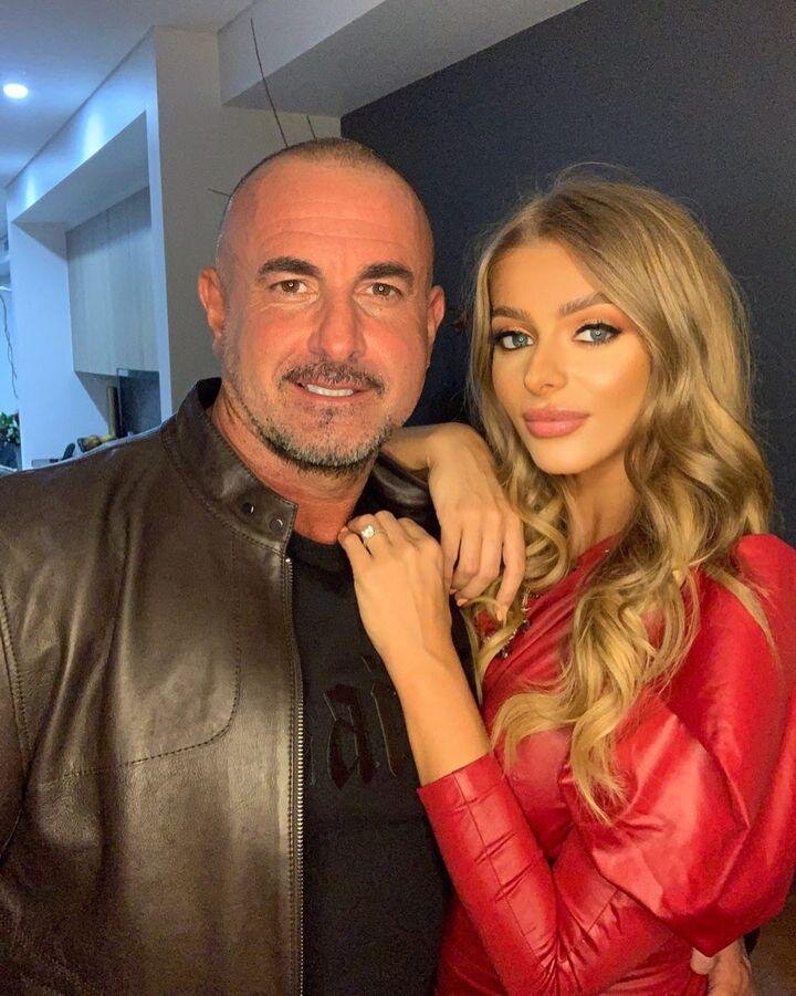 Как выглядит самая красивая девушка Австралии: вы удивитесь, но она — из России | Wday.ru | Дзен