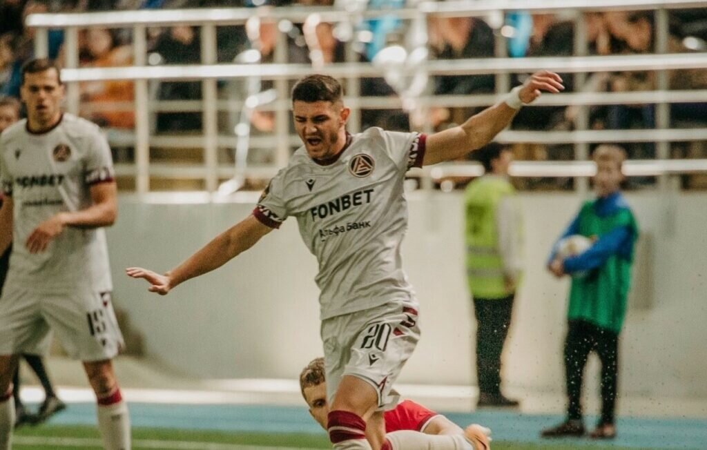 «Акрон» вернулся в борьбу за выход в Премьер-лигу | OBOZ.INFO | Дзен