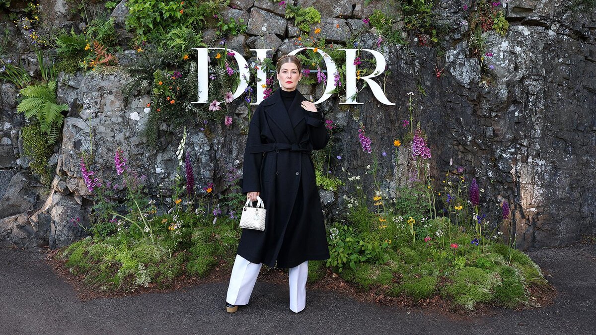 От звезды «Фуриосы» до дочки Клаудии Шиффер. Гости шоу Dior в Шотландии ...