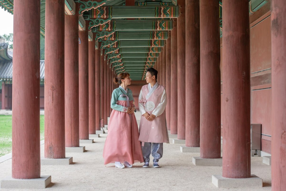 Уважаемые бабушки и дедушки в Корее | Jane Rog | Дзен