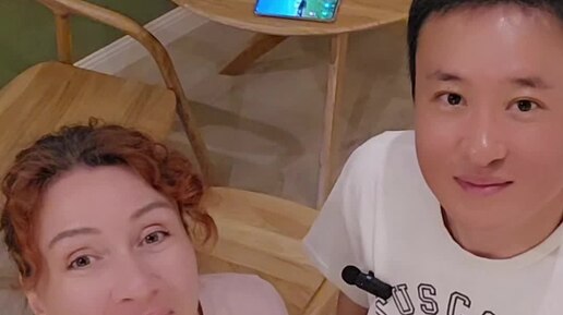 Jane Rog | Нам часто говорят, особенно в Корее, что мы с Тэгю похожи ...