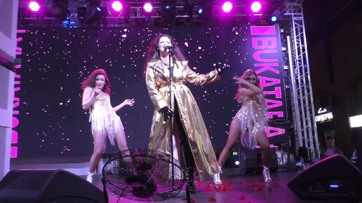 Bukatara - Сильные девочки, Горит, Она не Я и другие песни (Фудмолл «Депо. Москва» Сольный ...