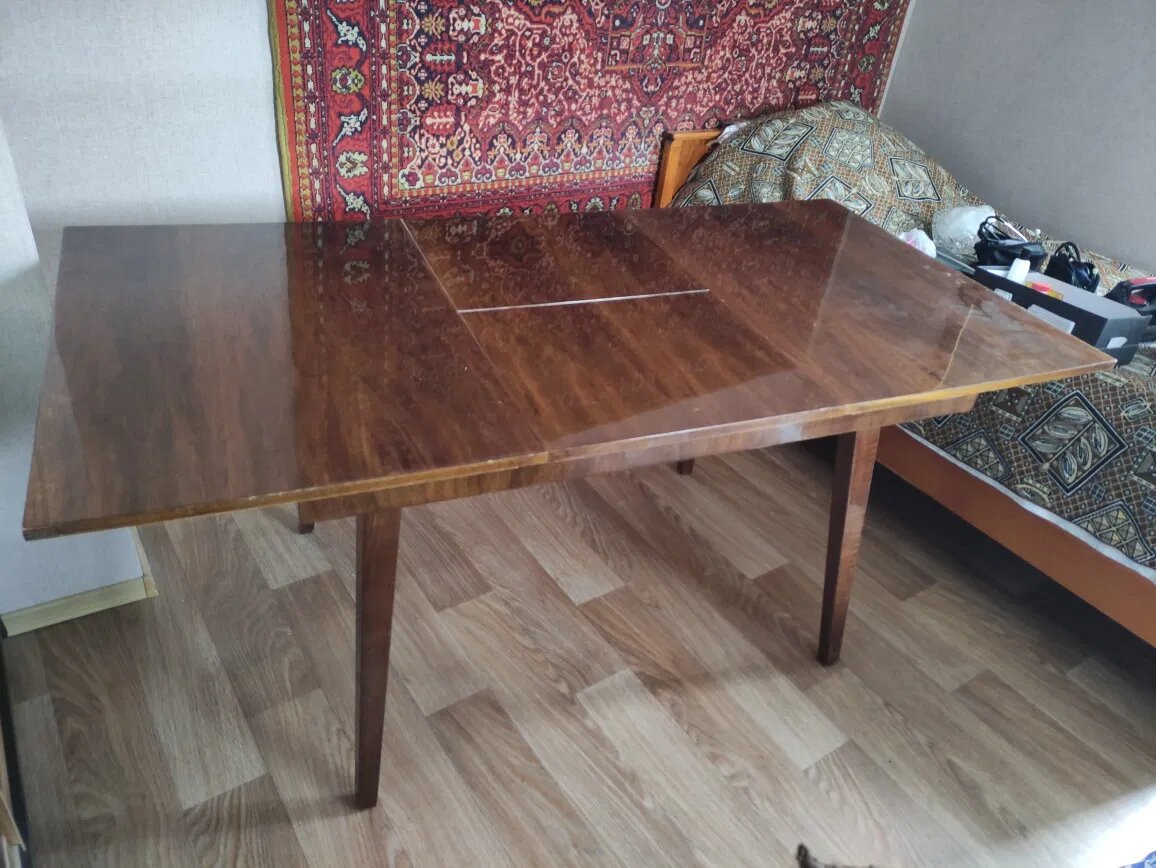 Советские складные столы: как один предмет мебели стал символом эпохи ...