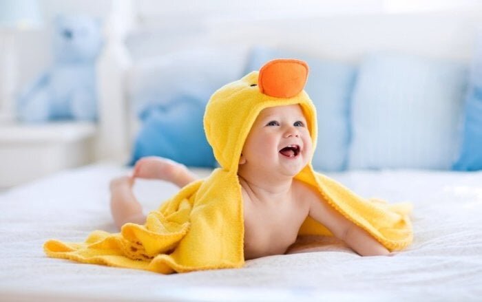 Что подарить на рождение ребенка: 21 лучшая идея подарков | vskormi.ru ...