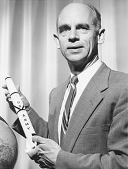 Что ученый из NASA ответил монахине на вопрос: зачем тратить милларды ...