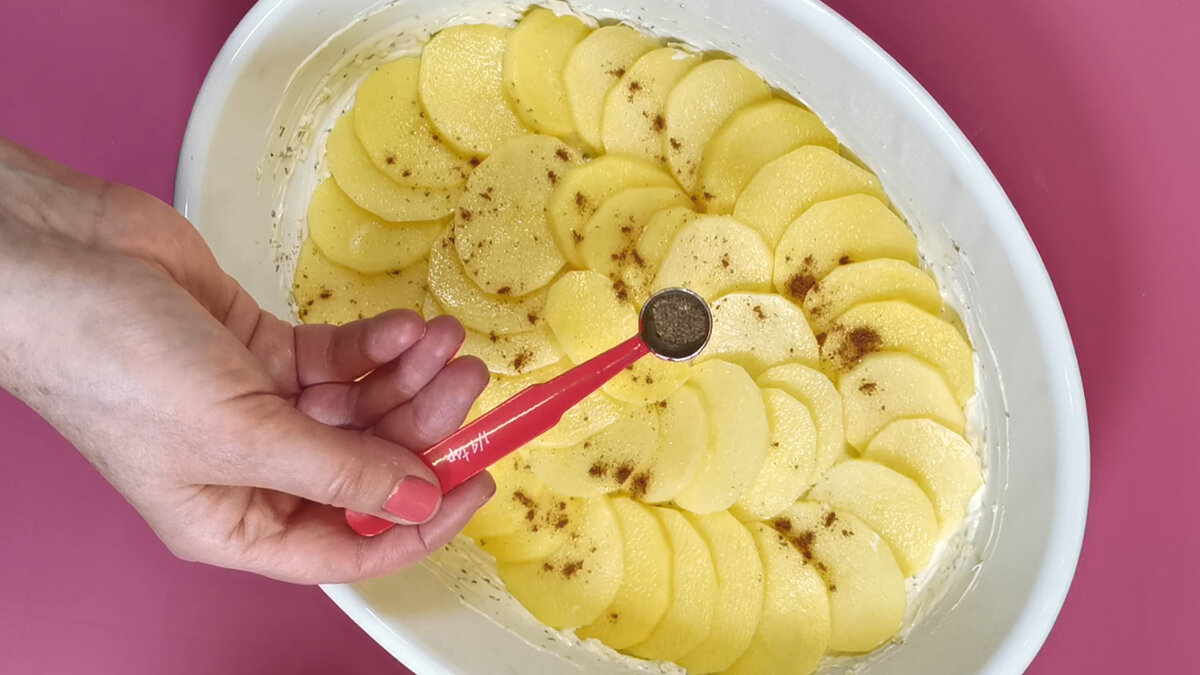 Готовлю на ужин картошку по-французски, простую и сытную крестьянскую ...