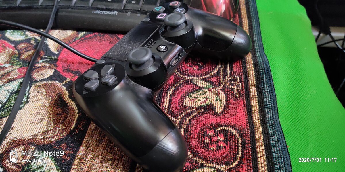 Частая поломка геймпада для PS4: при нажатии на кнопку L2 персонаж ...