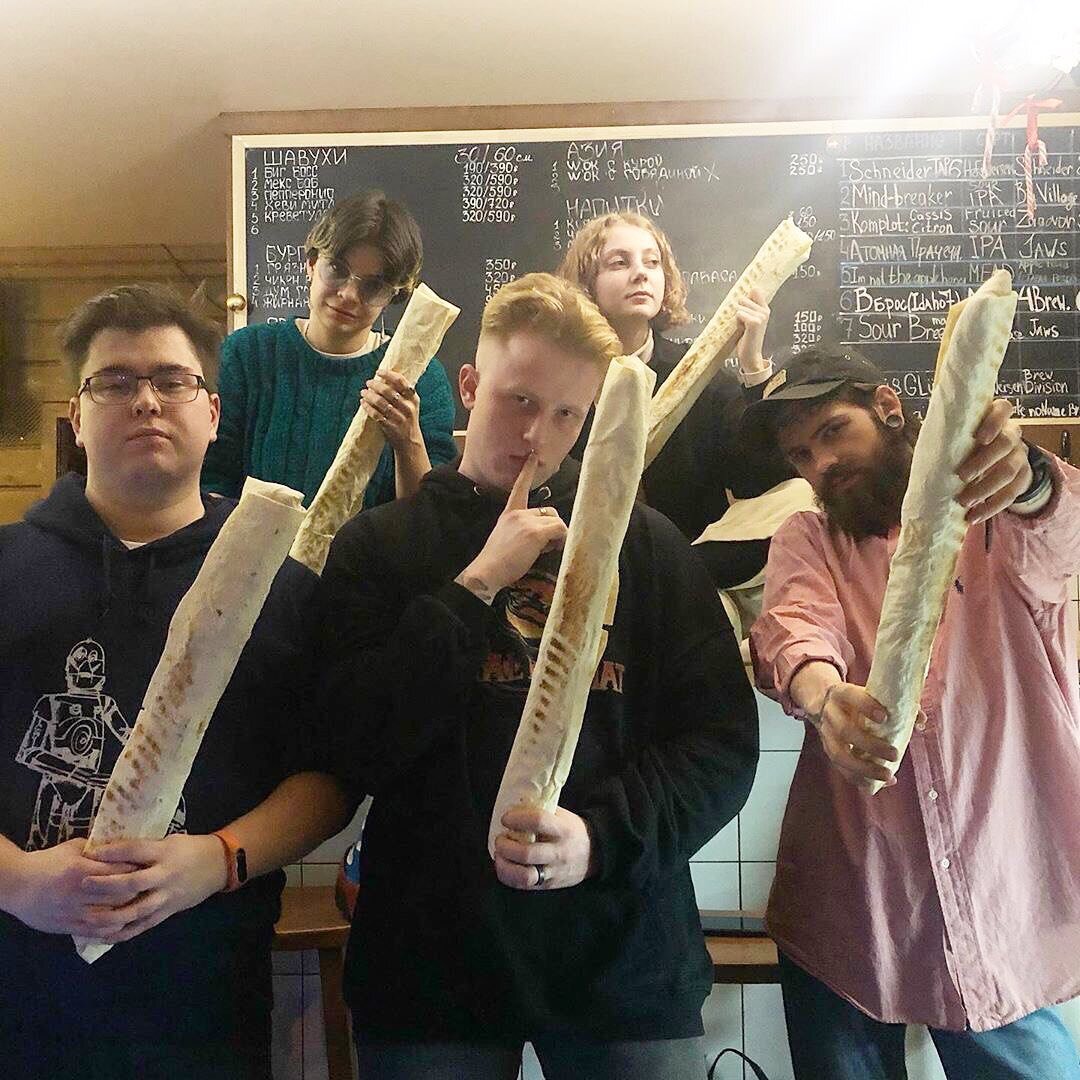 Где в Петербурге попробовать блюда огромных размеров? | Хочу в Питер | Дзен