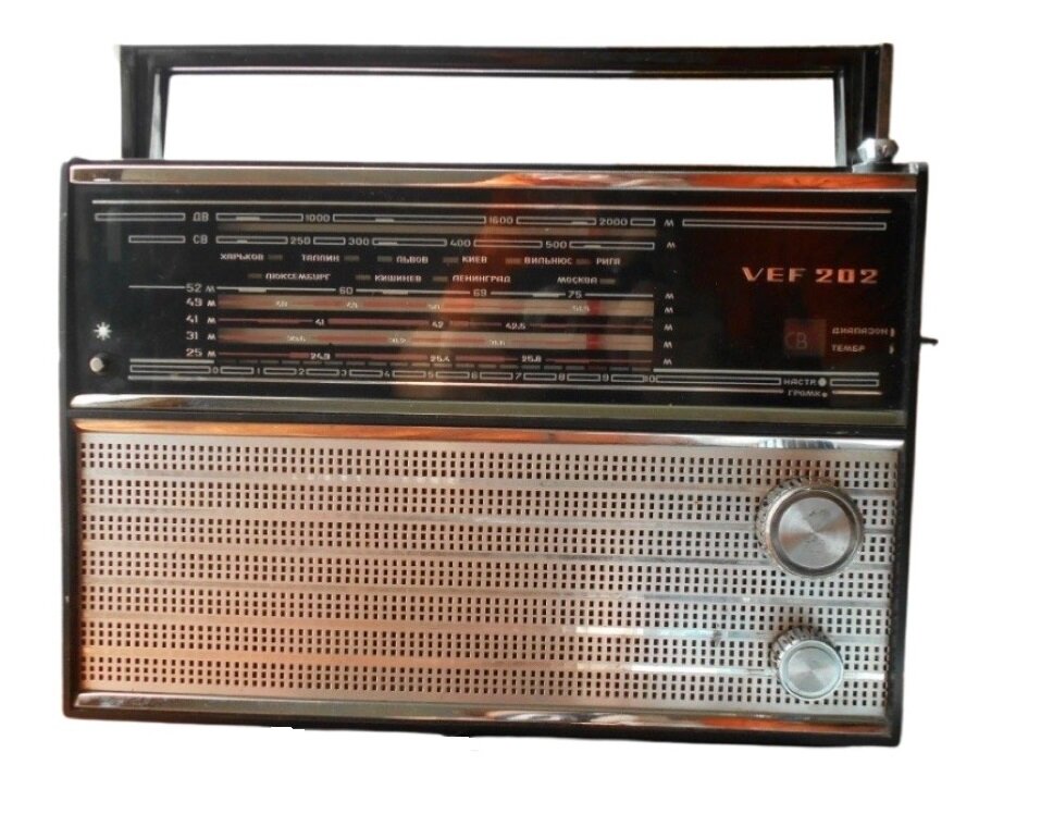 VEF-202. Радиоприемник-неудача или база для радиоконструктора ...