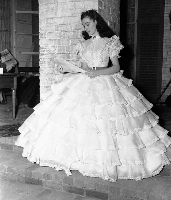 Платья Скарлетт ОХара как создавались самые роскошные в кинематографе платья и их история