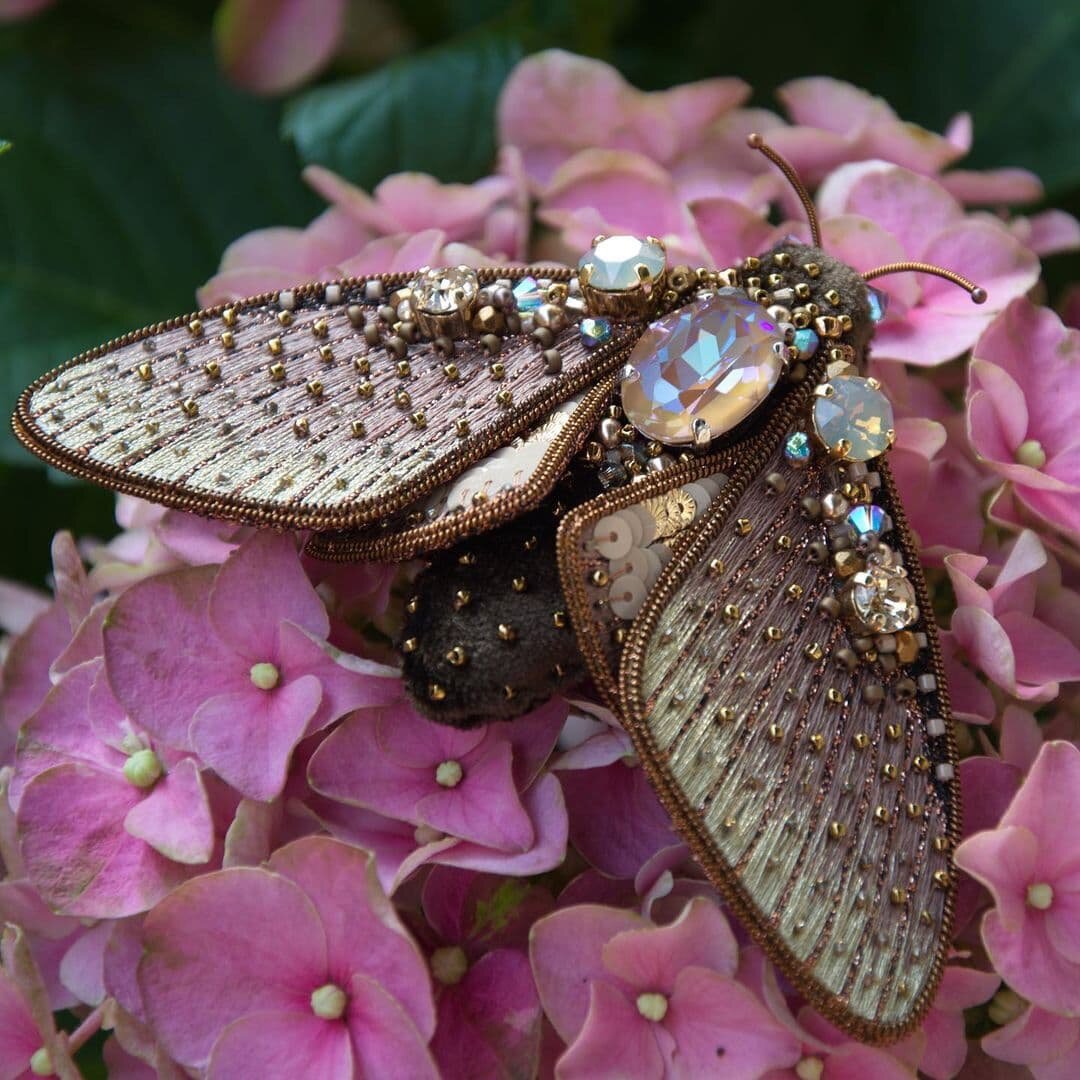 Удивительные украшения, созданные своими руками. Не устаю восхищаться ...