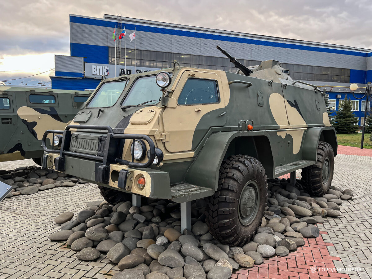 Модульный бронеавтомобиль ГАЗ-3937 «Водник», который оказался не нужен ...