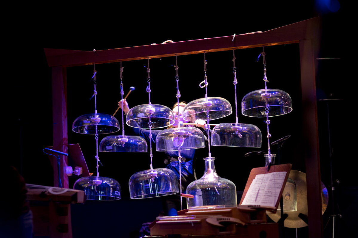 10 знаменитых самодельных музыкальных инструментов, которые потрясли ...