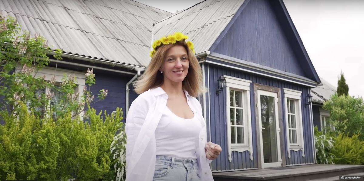 Дом из сельской школы: камины и печь для обогрева, второй этаж для ...