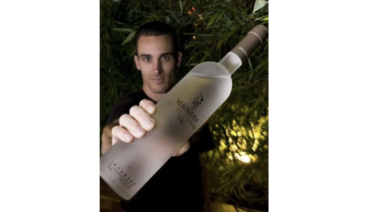 7 самых дорогих алкогольных напитков в мире. Бутылка водки по цене 10 ...