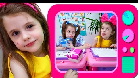 Eva needs a good friend | Eva Bravo Play | Eva Bravo Play | Дзен