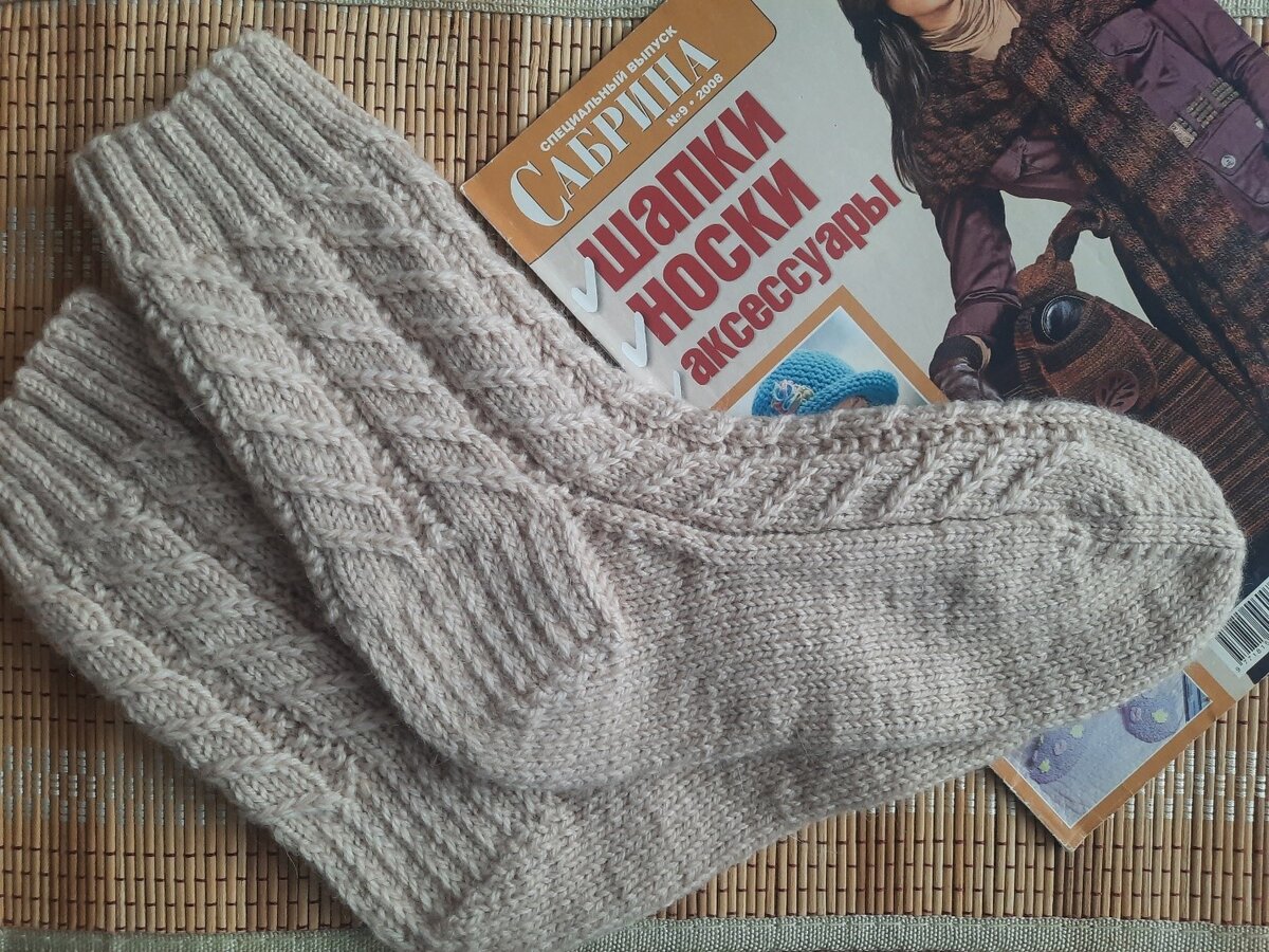 Как дырка на носке может предсказать будущее и другие носочные приметы ...