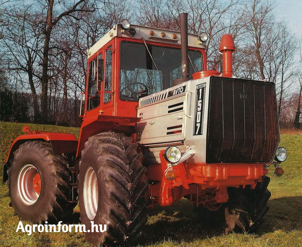 Belarus 1500 - экспортный советский трактор Т-150К. Англичан не ...