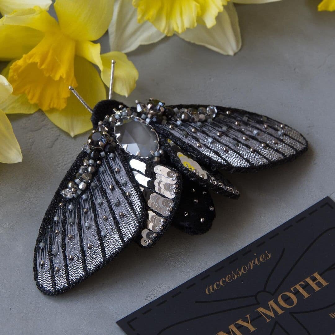 Удивительные украшения, созданные своими руками. Не устаю восхищаться ...