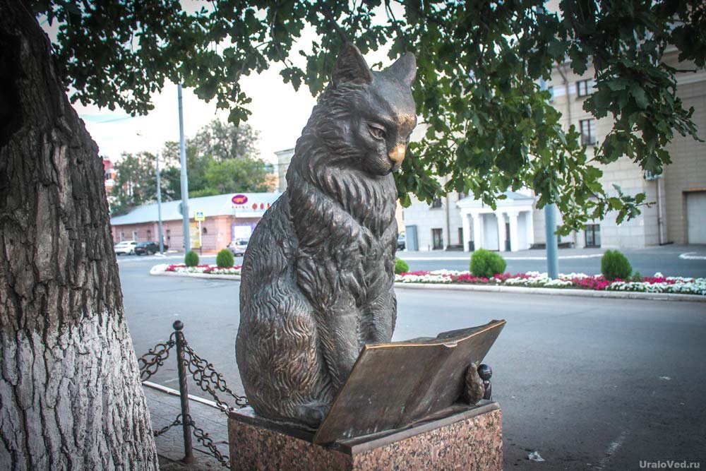 Памятники героям литературы. Часть 6 | Словесница | Дзен